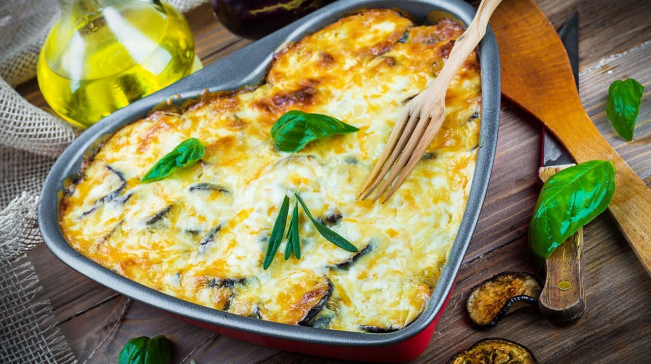 Recept: Grčka musaka od patlidžana i mljevenog mesa | Dobar tek