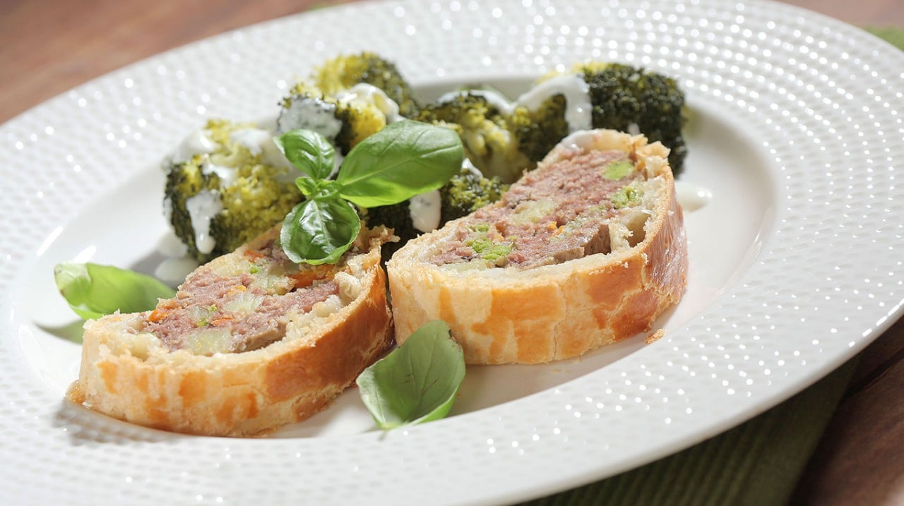 Recept: Mesna rolada Wellington | Dobar tek