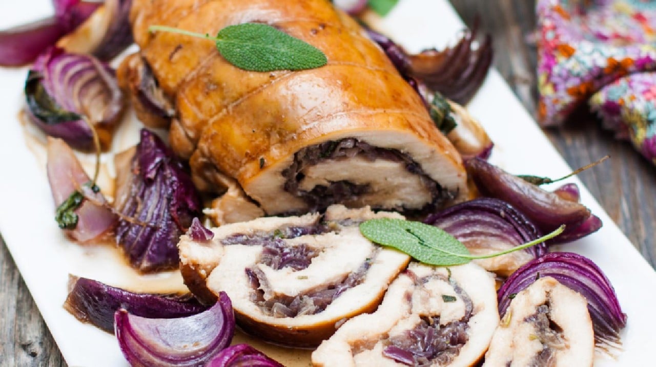 Recept: Pileće rolice punjene lukom | Dobar tek