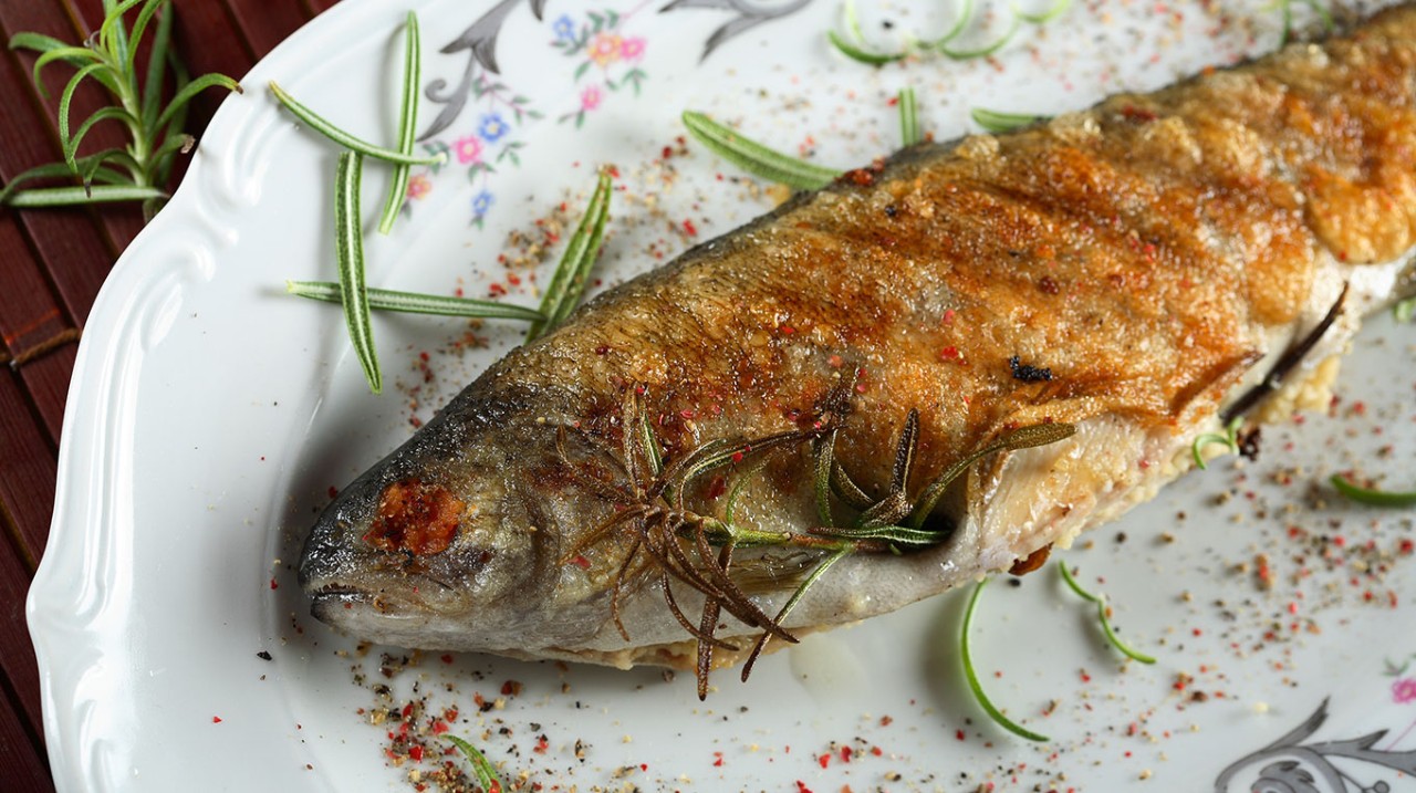 Recept: Punjena pržena pastrva | Dobar tek