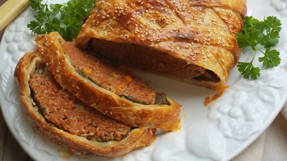 Recept: Wellington – mljeveno meso u lisnatom tijestu | Dobar tek