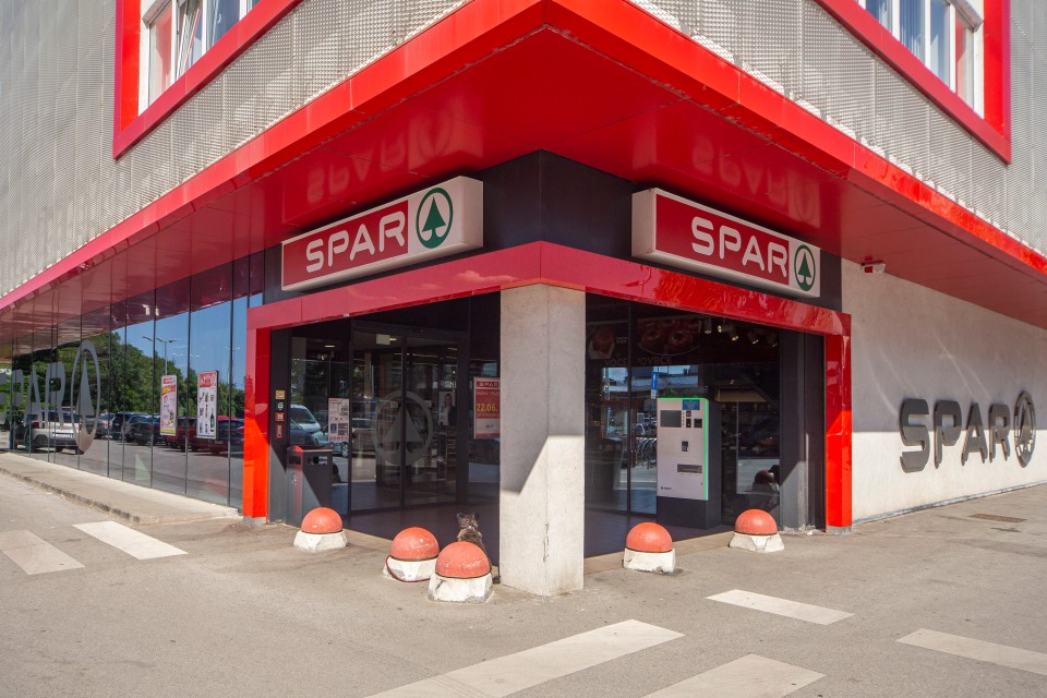 SPAR SUPERMARKET Zagreb - 10000 - Banjavčićeva 22A