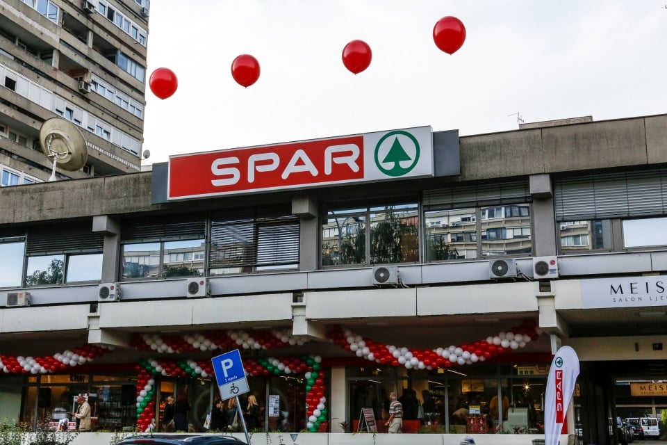 SPAR SUPERMARKET ZAGREB - 10000 - Gruška 18