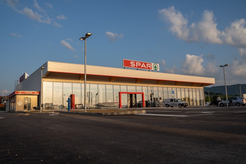 SPAR SUPERMARKET Novi Marof - 42220 - Grana 150/2